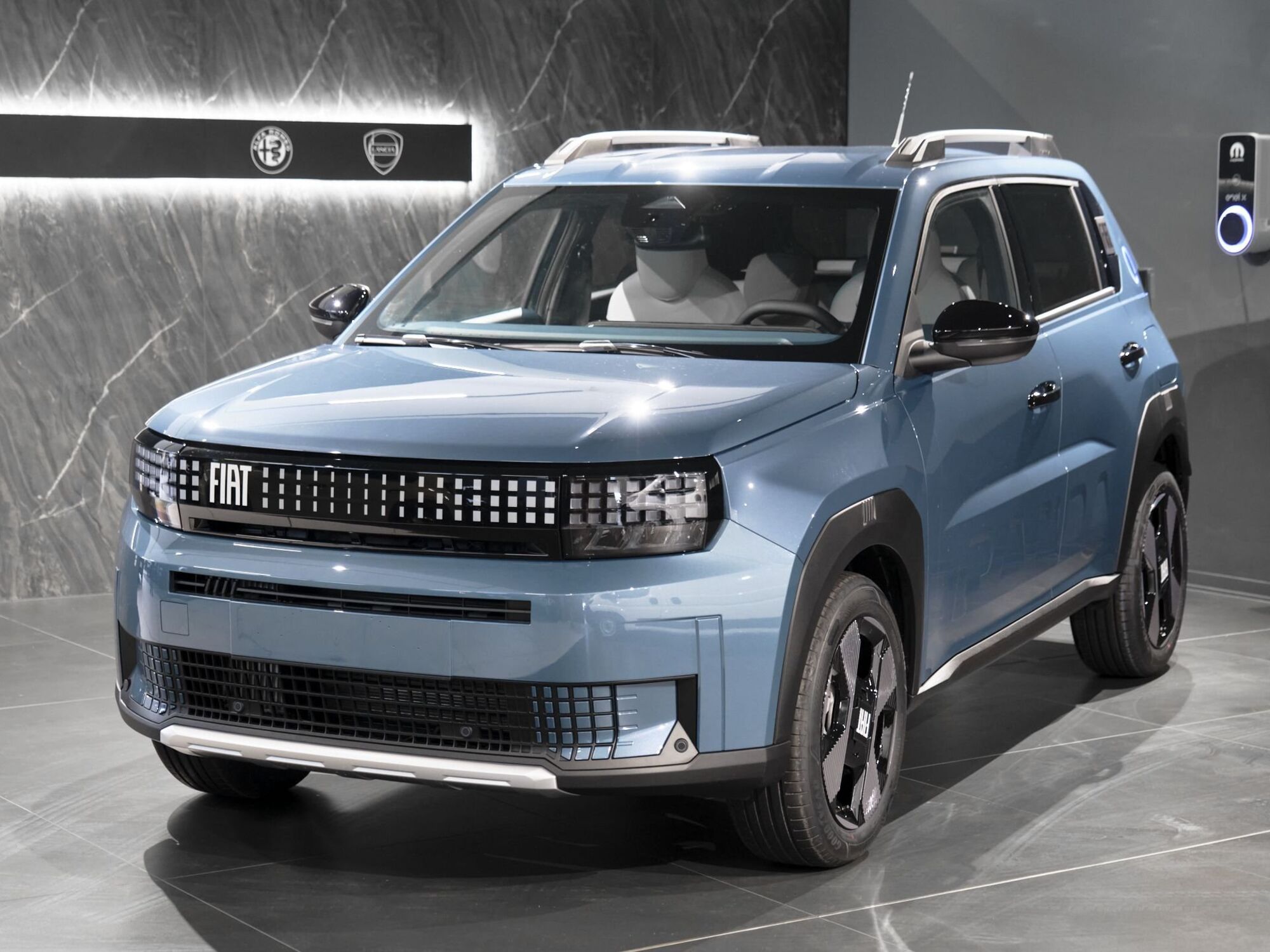 Vendo Fiat Grande Panda 1.2 hybrid Pop 110cv edct nuova a Prato (codice ...