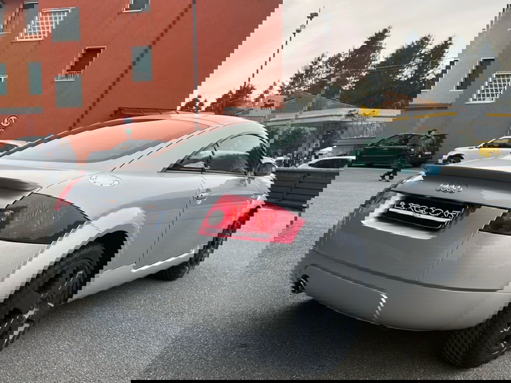 Vendo Audi TT Coupé 1.8 T 20V 179 CV cat usata a Serravalle Sesia ...