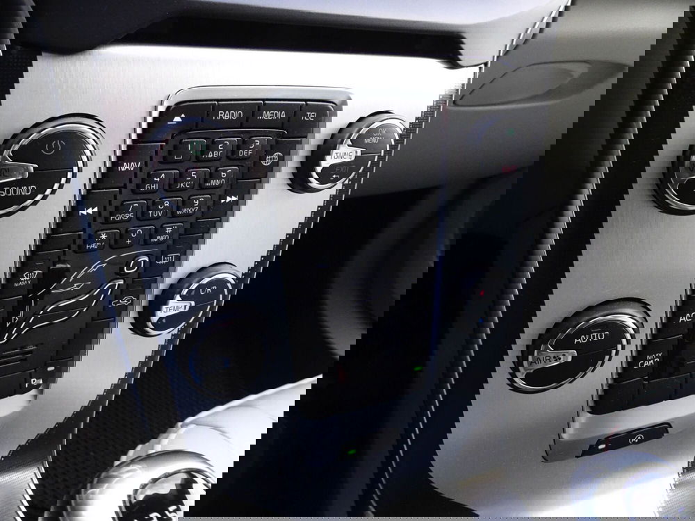 Vendo Volvo V40 Cross Country D2 1.6 Volvo Ocean Race usata a ...