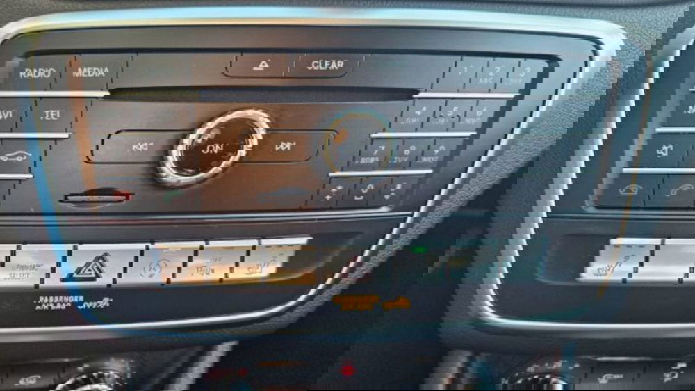 Vendo Mercedes-Benz CLA 180 d Executive usata a Lucca (codice 15480648 ...