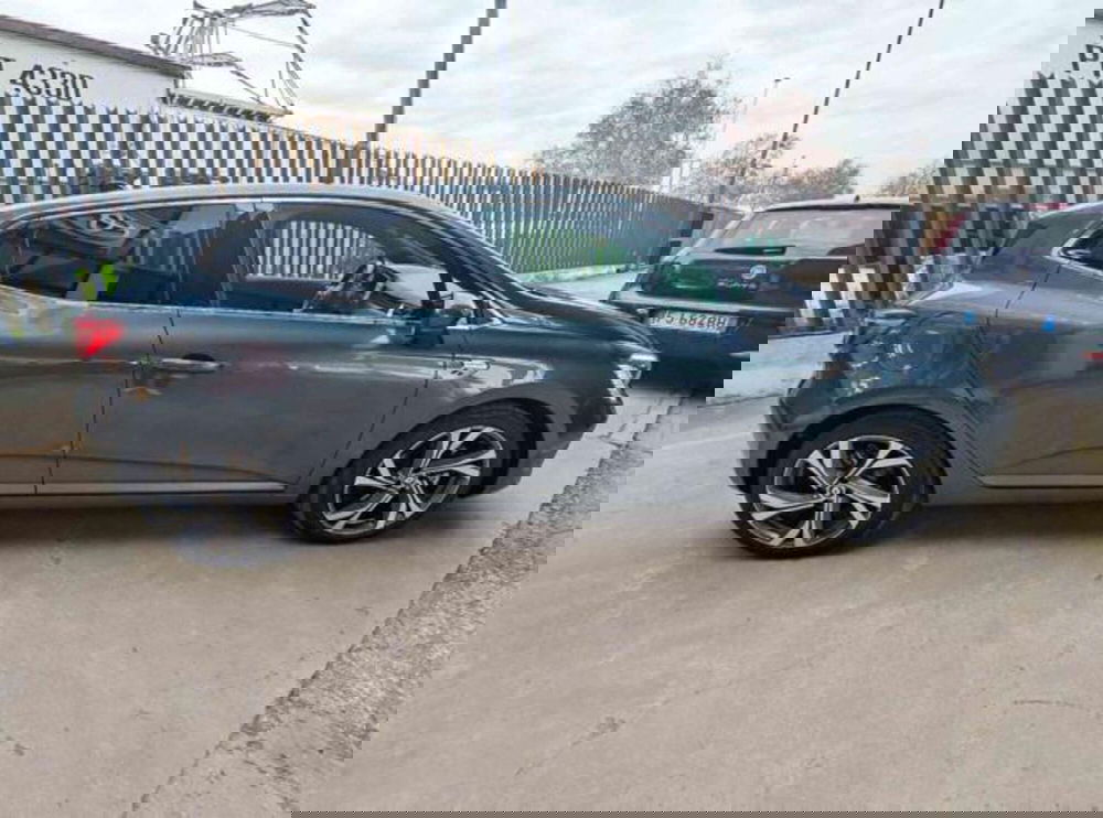 Vendo Renault Clio Full Hybrid E-Tech 140 CV 5 porte R.S. Line usata a ...