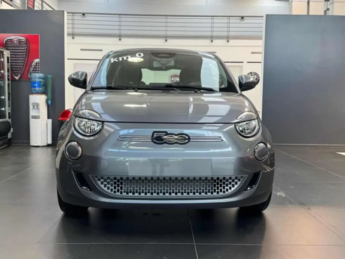 Vendo Fiat 500e Red Berlina 42 kWh nuova a Vercelli (codice 15562160 ...