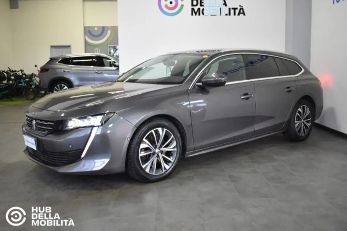 Vendo Peugeot 508 SW Plug-in Hybrid 225 e-EAT8 Allure usata a Foligno ...