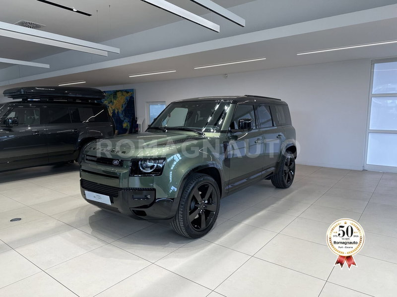 Vendo Land Rover Defender 110 3.0d i6 mhev X-Dynamic SE awd 200cv auto ...