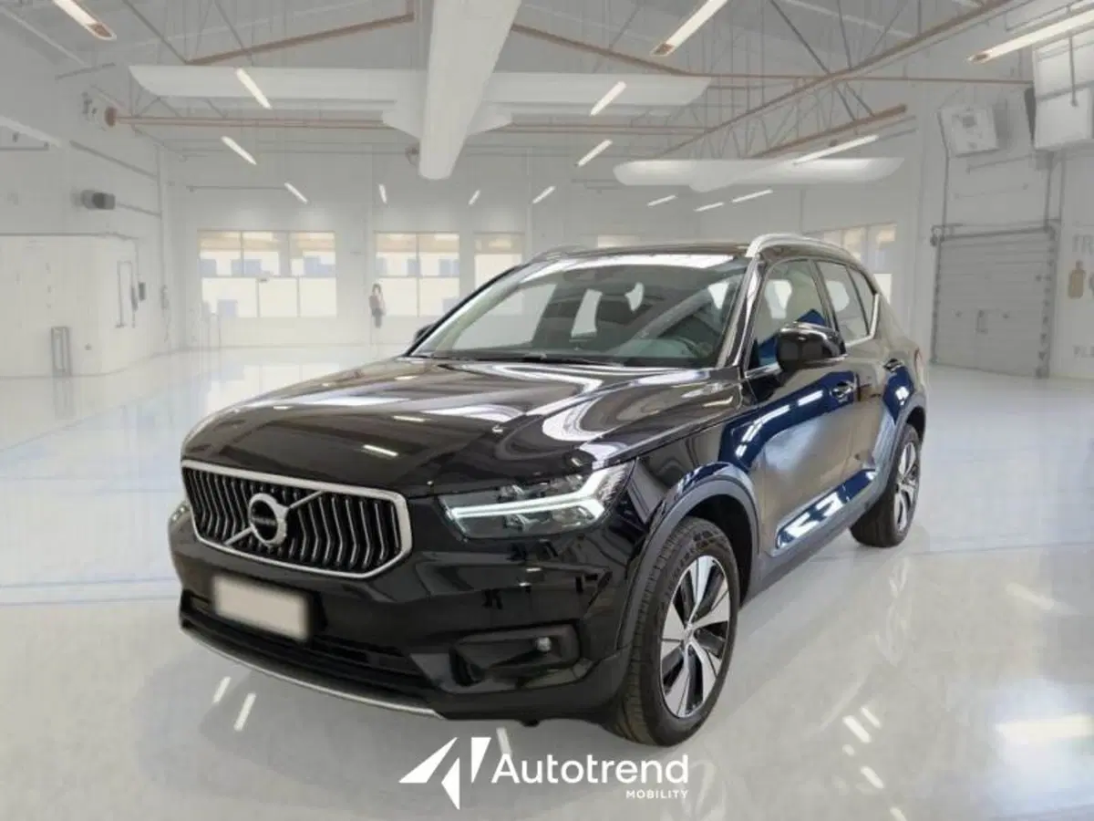 Vendo Volvo XC40 T5 Recharge Plug-in Hybrid Inscription Expression ...