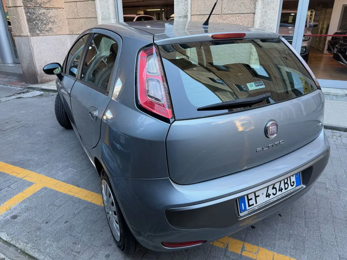 Vendo Fiat Grande Punto 1.3 MJT 75 CV 5 porte Dynamic usata a Genova ...