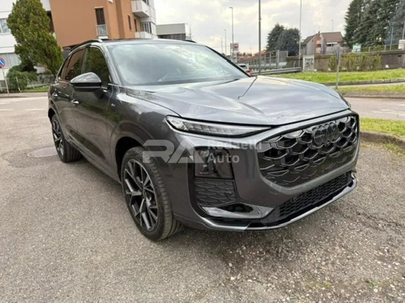 Vendo Audi Q3 1.4 TFSI 150 CV S tronic S Line Edition nuova a ...