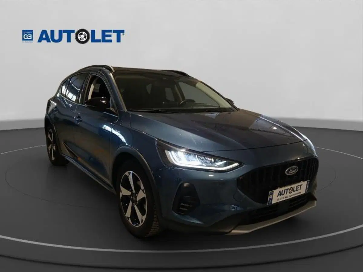 Vendo Ford Focus 1.0t ecoboost h X 125cv usata a Genova (codice ...