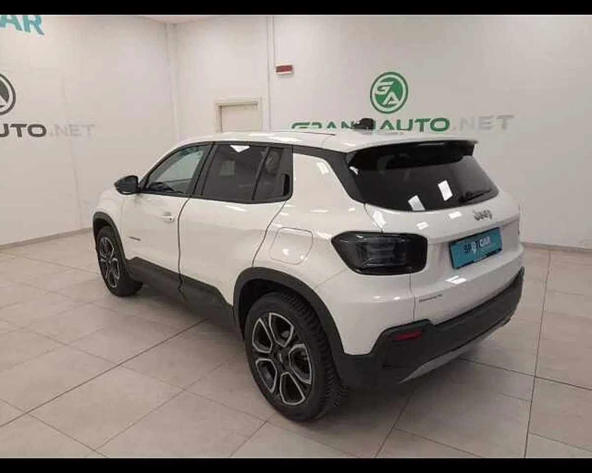 Vendo Jeep Avenger 1.2 turbo Summit fwd 100cv usata a Alessandria ...