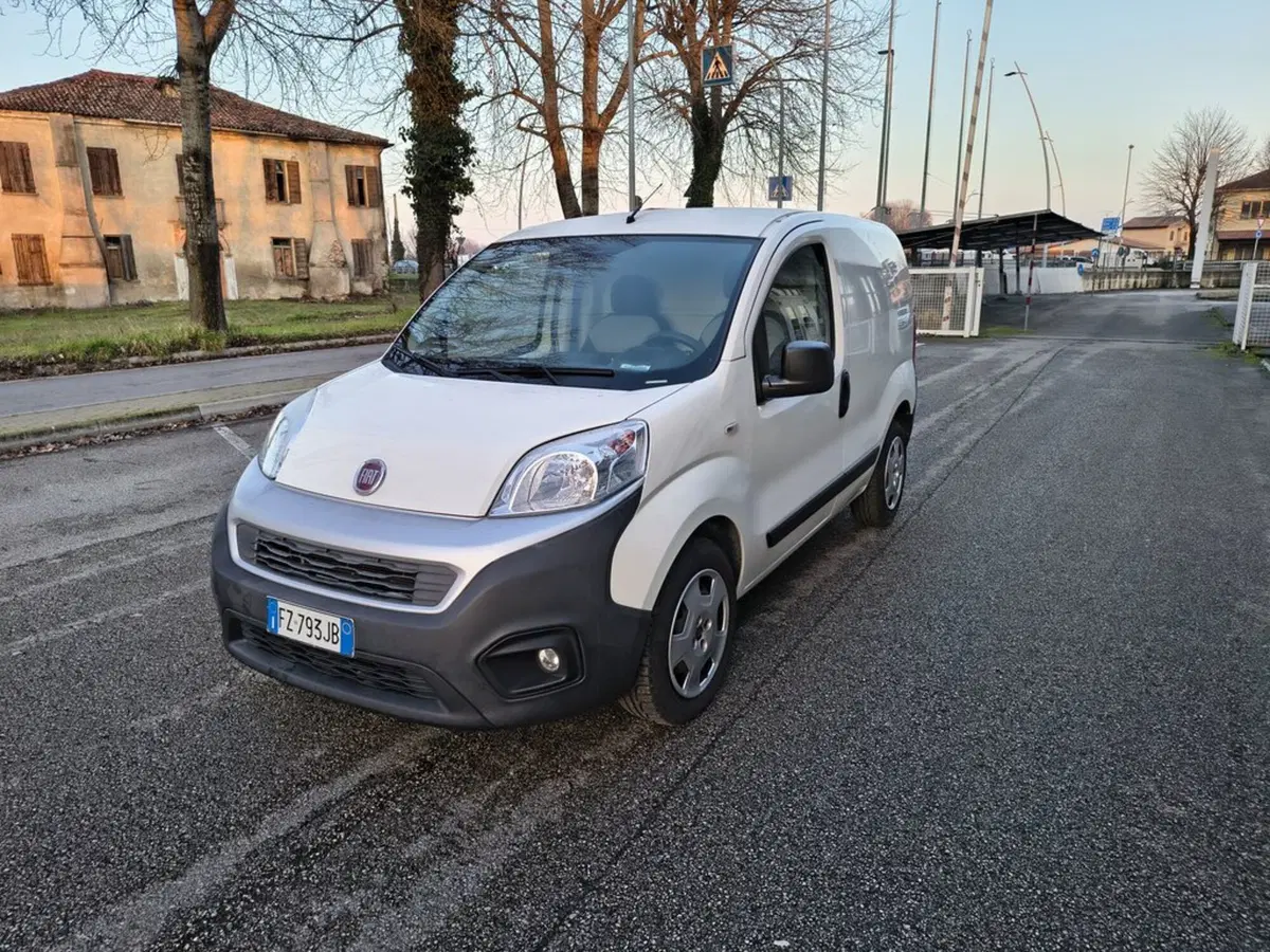 Vendo Fiat Fiorino Furgone cargo 1.3 mjt 95cv SX usata a Monselice ...