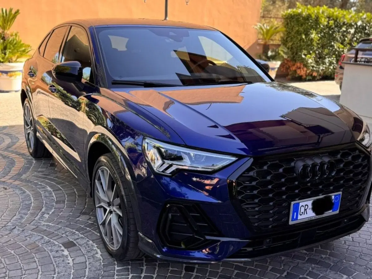 Vendo Audi Q3 Sportback 35 2.0 tdi S line edition s-tronic usata a ...