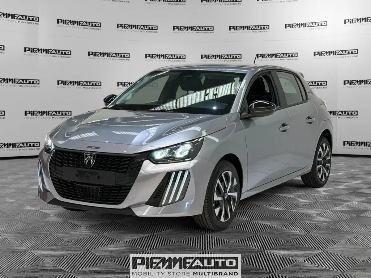 Vendo Peugeot 208 Turbo 110 S&S 5 porte Allure nuova a Fidenza, Parma ...