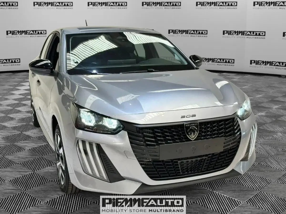 Vendo Peugeot 208 Turbo 110 S&S 5 porte Allure nuova a Fidenza, Parma ...