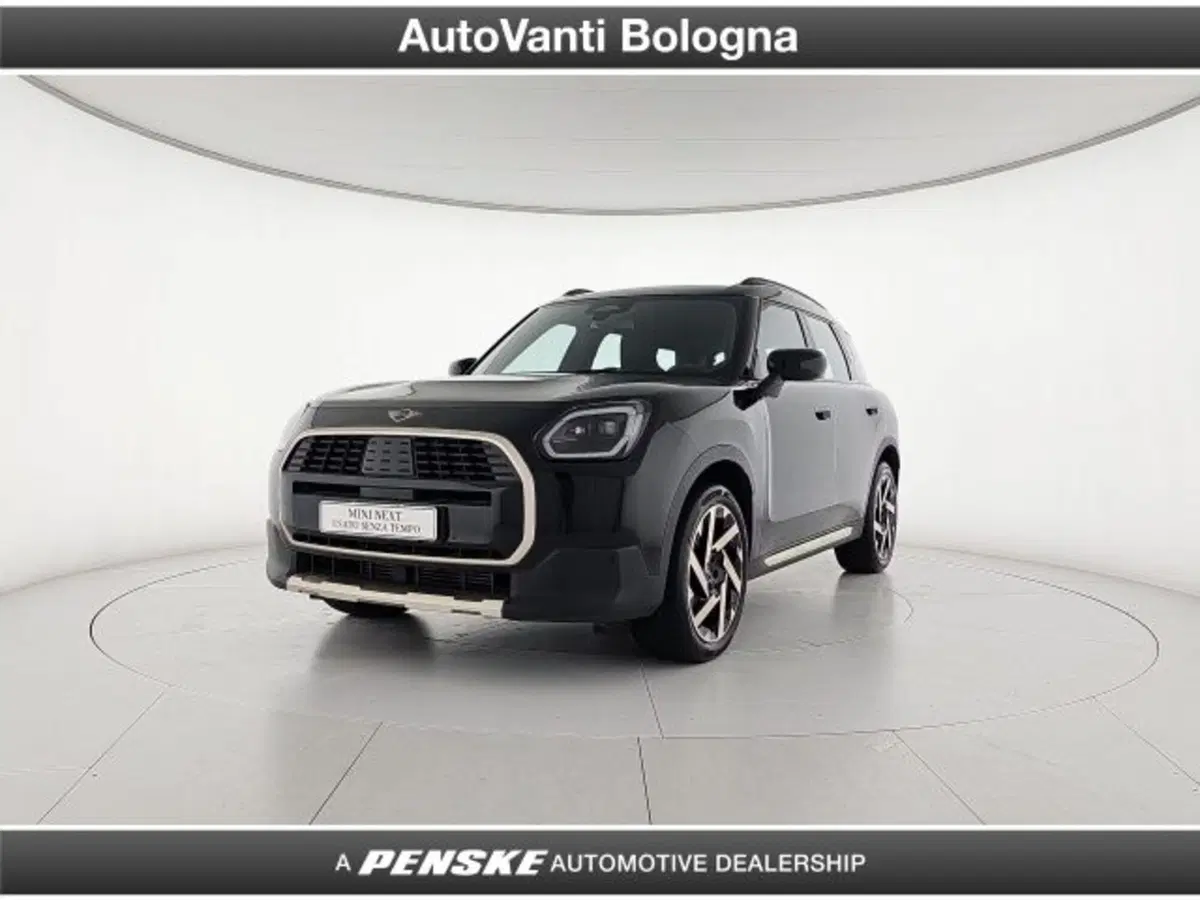 Vendo MINI Mini Countryman 1.5 48V C Favoured auto usata a Granarolo ...