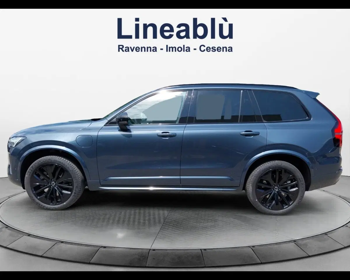 Vendo Volvo XC90 2.0 b5 mhev Ultra Black Edition awd 7p.ti auto nuova a ...