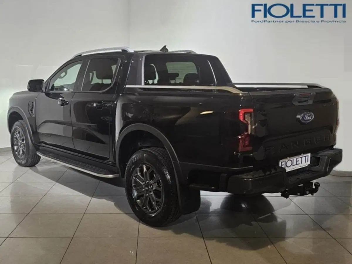 Vendo Ford Ranger Pick-up 2.0 ecoblue doppia cabina Tremor awd 205cv ...
