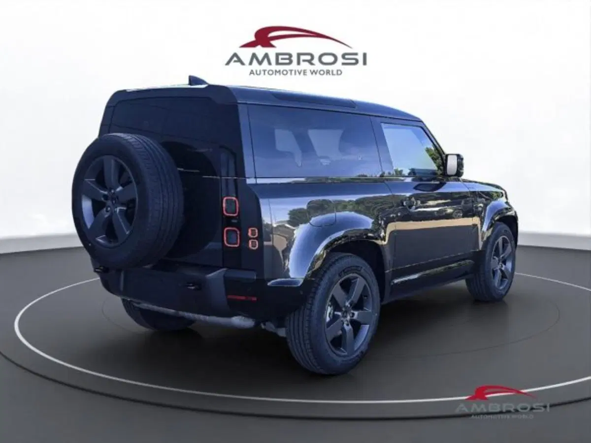 Vendo Land Rover Defender 110 3.0d i6 mhev X-Dynamic SE awd 200cv auto ...
