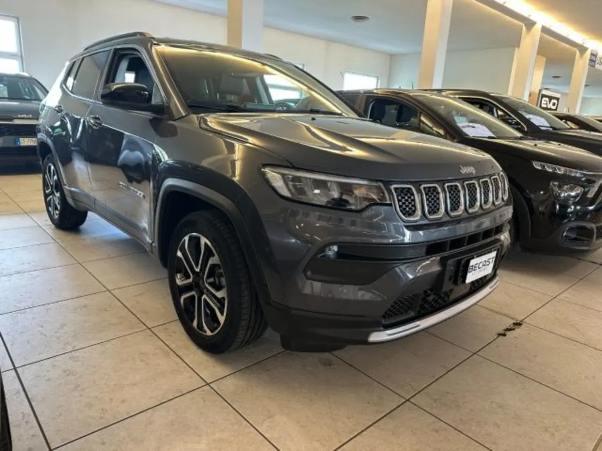Vendo Jeep Compass 1.5 Turbo T4 130CV MHEV 2WD Limited usata a Brendola ...