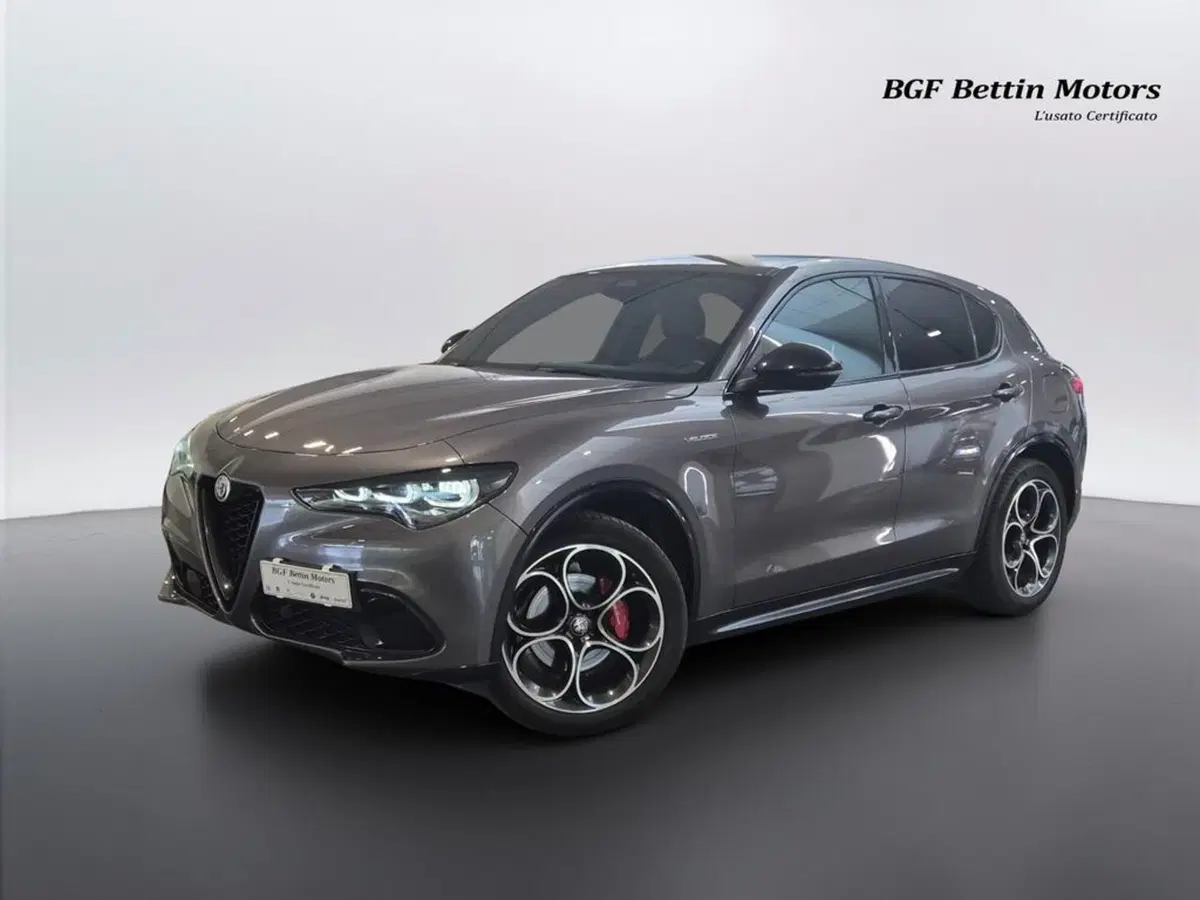 Vendo Alfa Romeo Stelvio Stelvio 2.2 Turbodiesel 210 CV AT8 Q4 Veloce ...