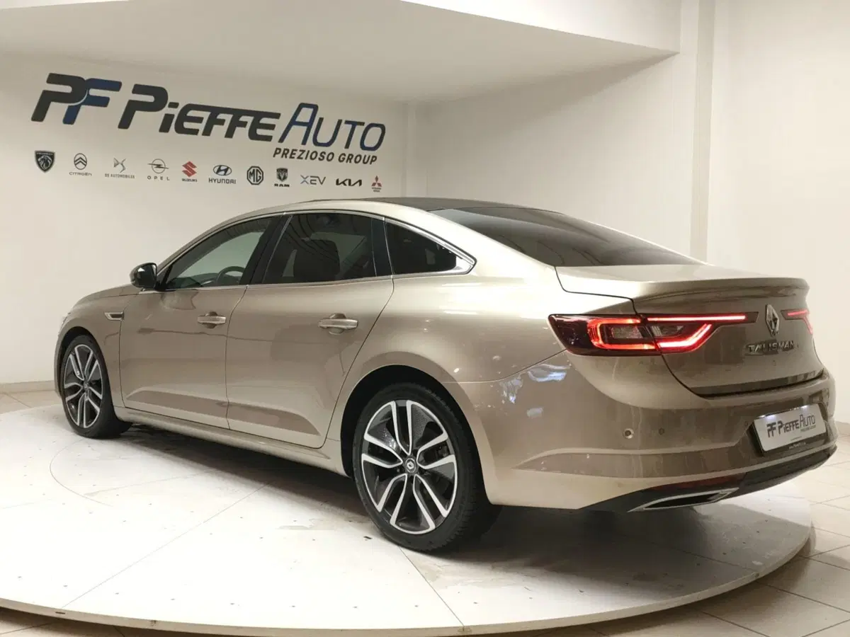 Vendo Renault Talisman 160 CV EDC Energy Initiale Paris 4Control usata ...