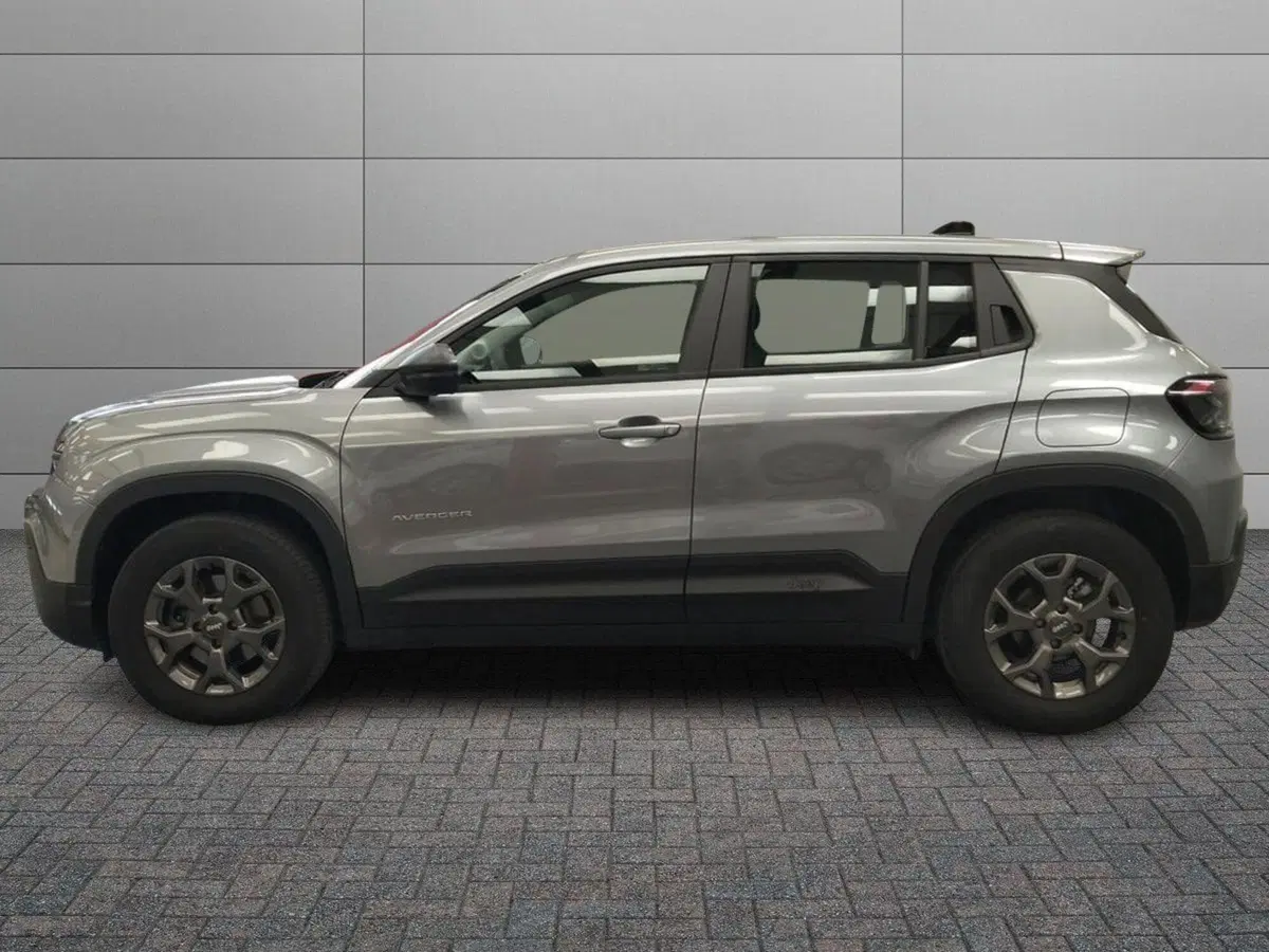 Vendo Jeep Avenger 1.2 turbo e-hybrid mhev Altitude fwd 110cv edct6 ...