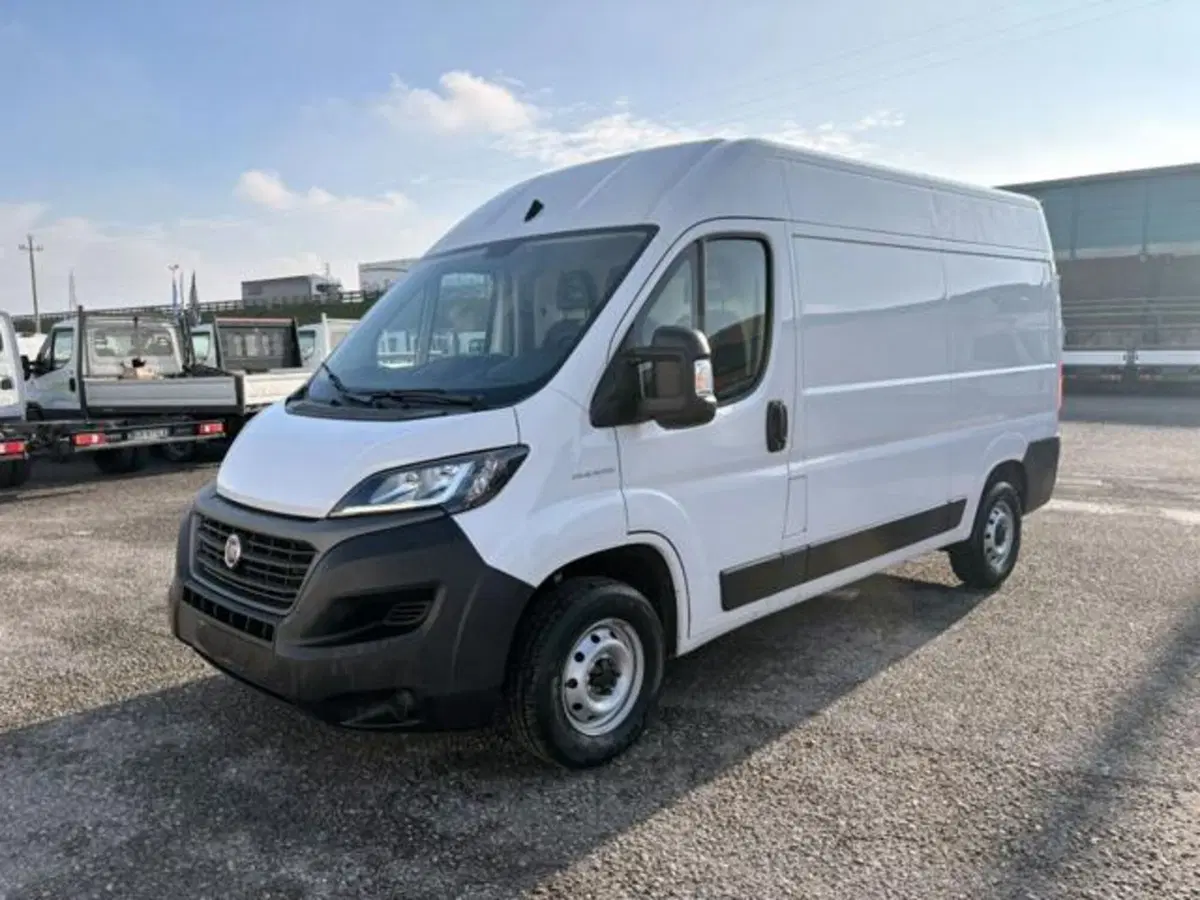 Vendo Fiat Ducato Furgone 33 2.2 MJT PLM-TM Furgone usata a Castegnato ...