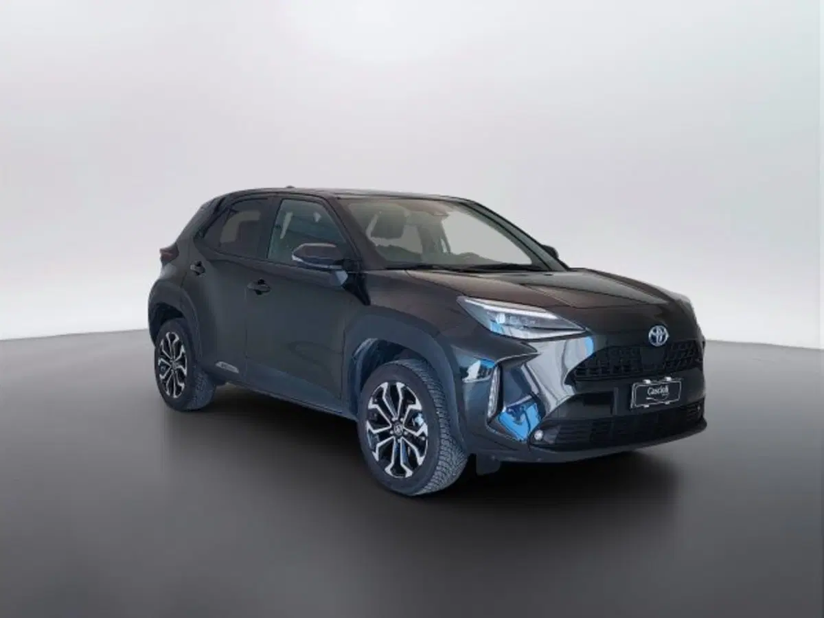 Vendo Toyota Yaris Cross 1.5h GR Sport Black Sky fwd 116cv e-cvt usata ...