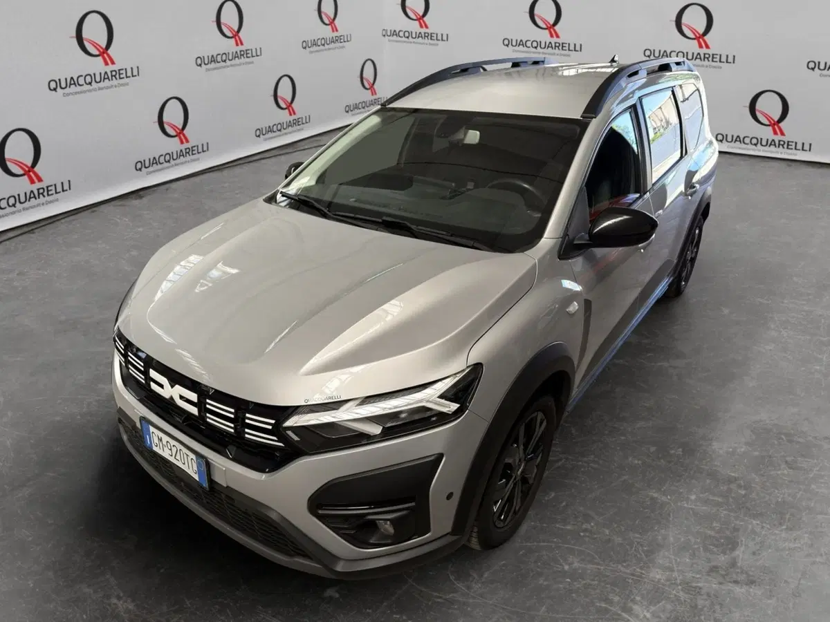 Vendo Dacia Jogger 1.0 tce Extreme UP Gpl 100cv usata a Milano (codice ...