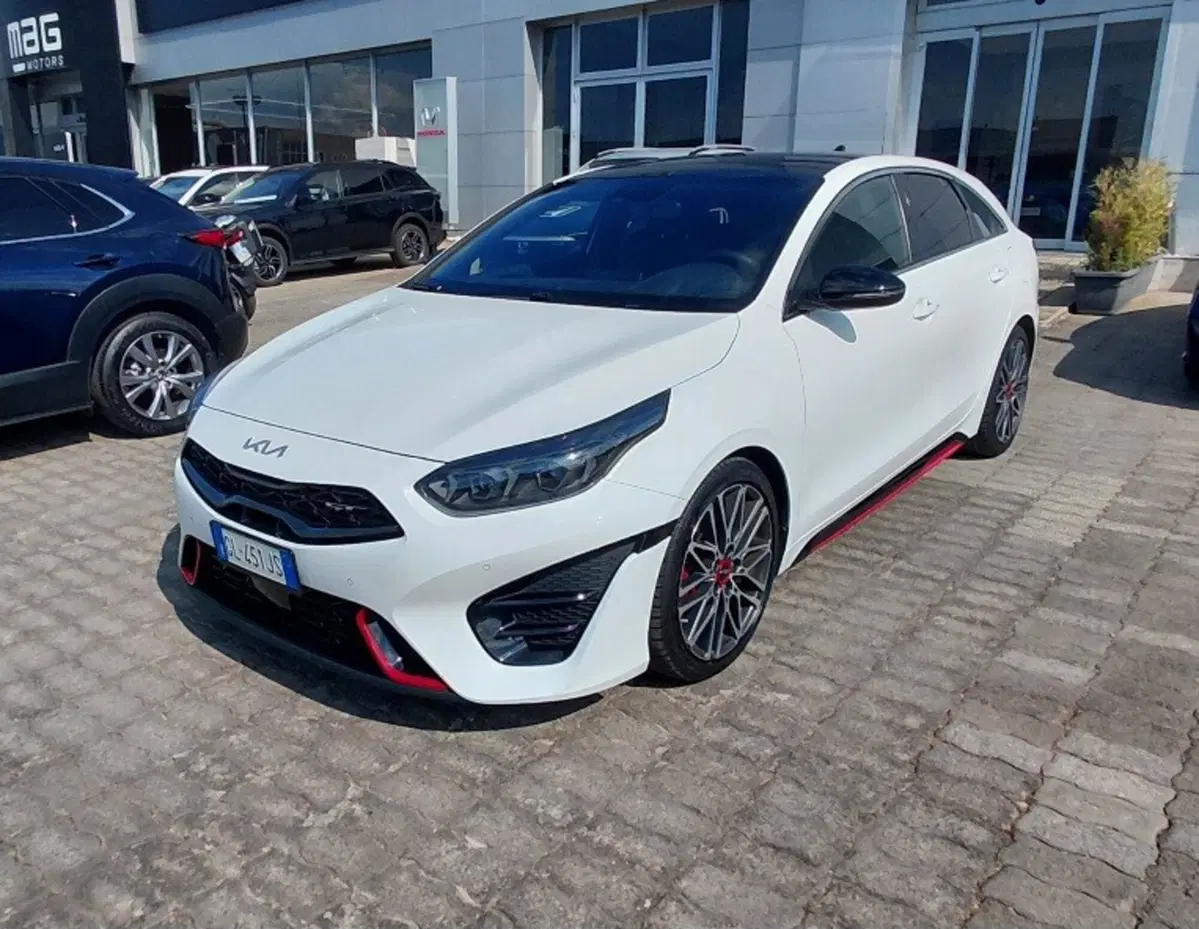 Vendo Kia ProCeed 1.6 T-GDI DCT GT usata a Rende, Cosenza (codice ...