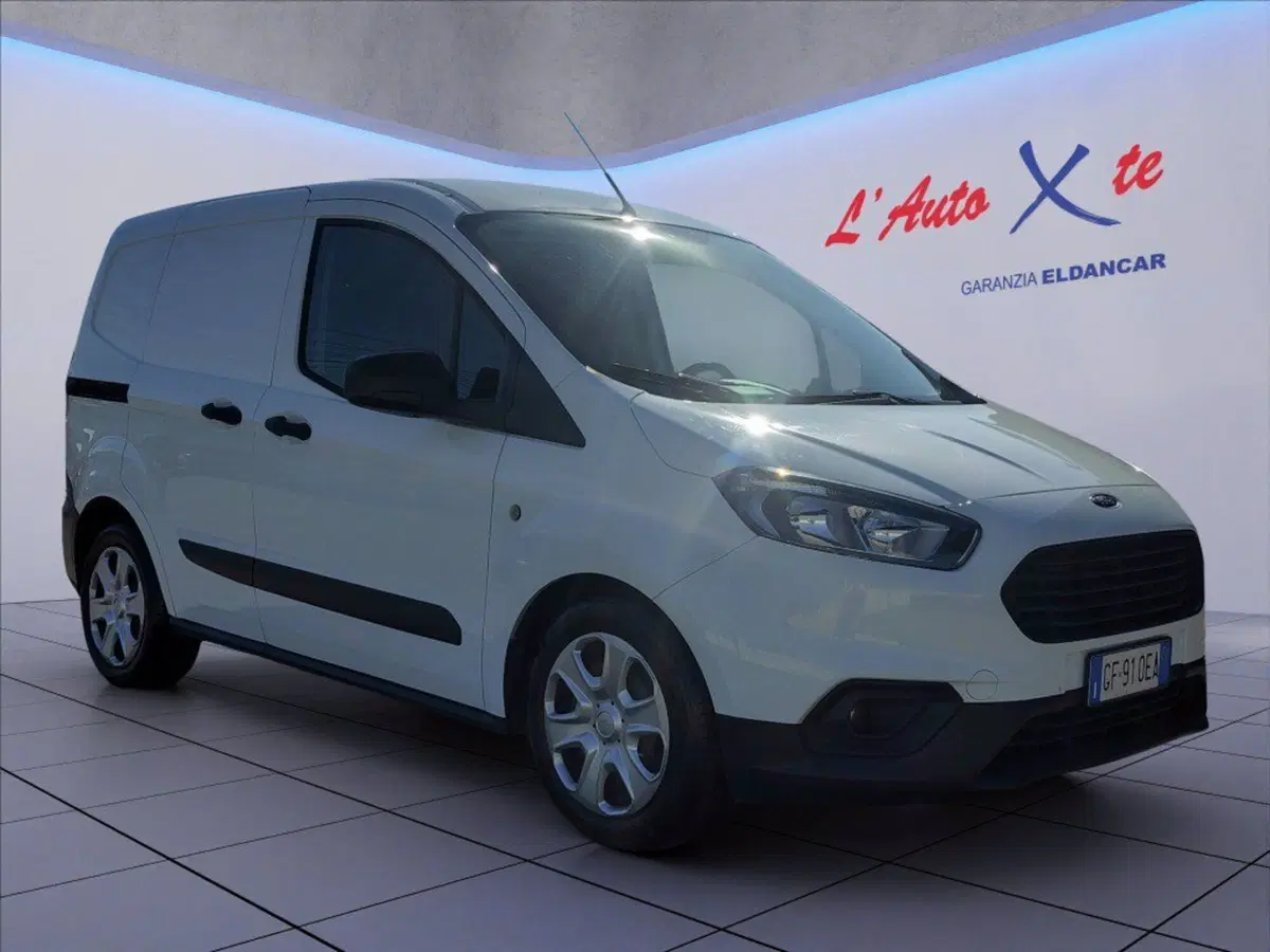 Vendo Ford Transit Courier 1.5 TDCi 75CV Entry usata a Trezzano sul ...