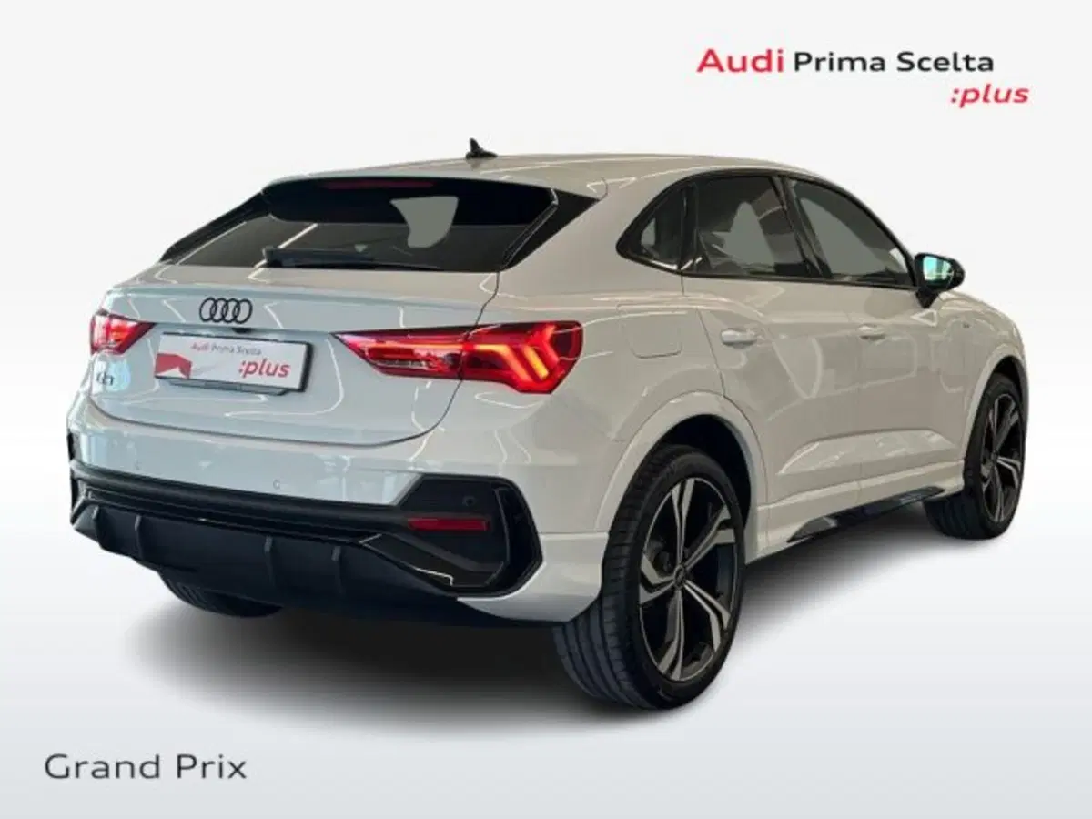 Vendo Audi Q3 Sportback 35 TDI quattro S tronic S line edition usata a ...