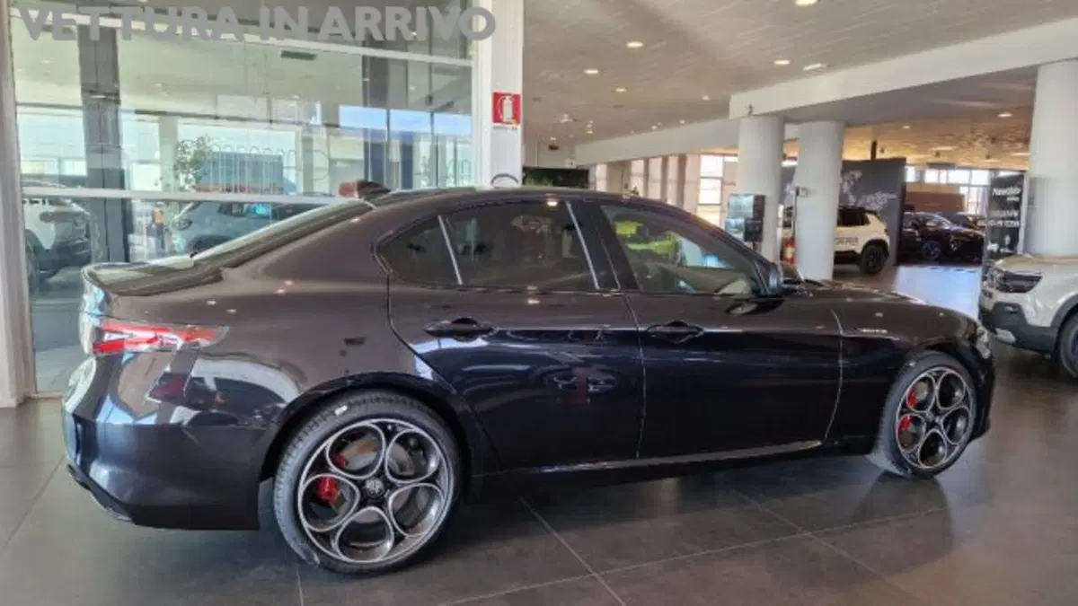 Vendo Alfa Romeo Giulia 2.2 Turbodiesel 210 CV AT8 AWD Q4 Veloce nuova ...