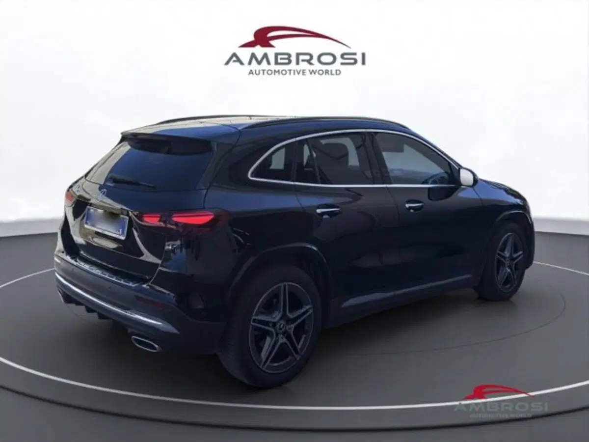 Vendo Mercedes-Benz GLA SUV 200 d AMG Line Advanced Plus 4matic auto ...