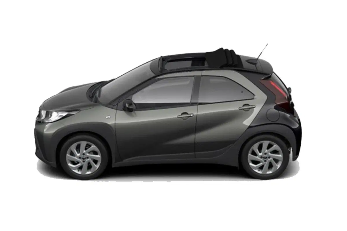 Vendo Toyota Aygo X 1.0 Lounge Air 72cv s-cvt usata a Palermo (codice ...