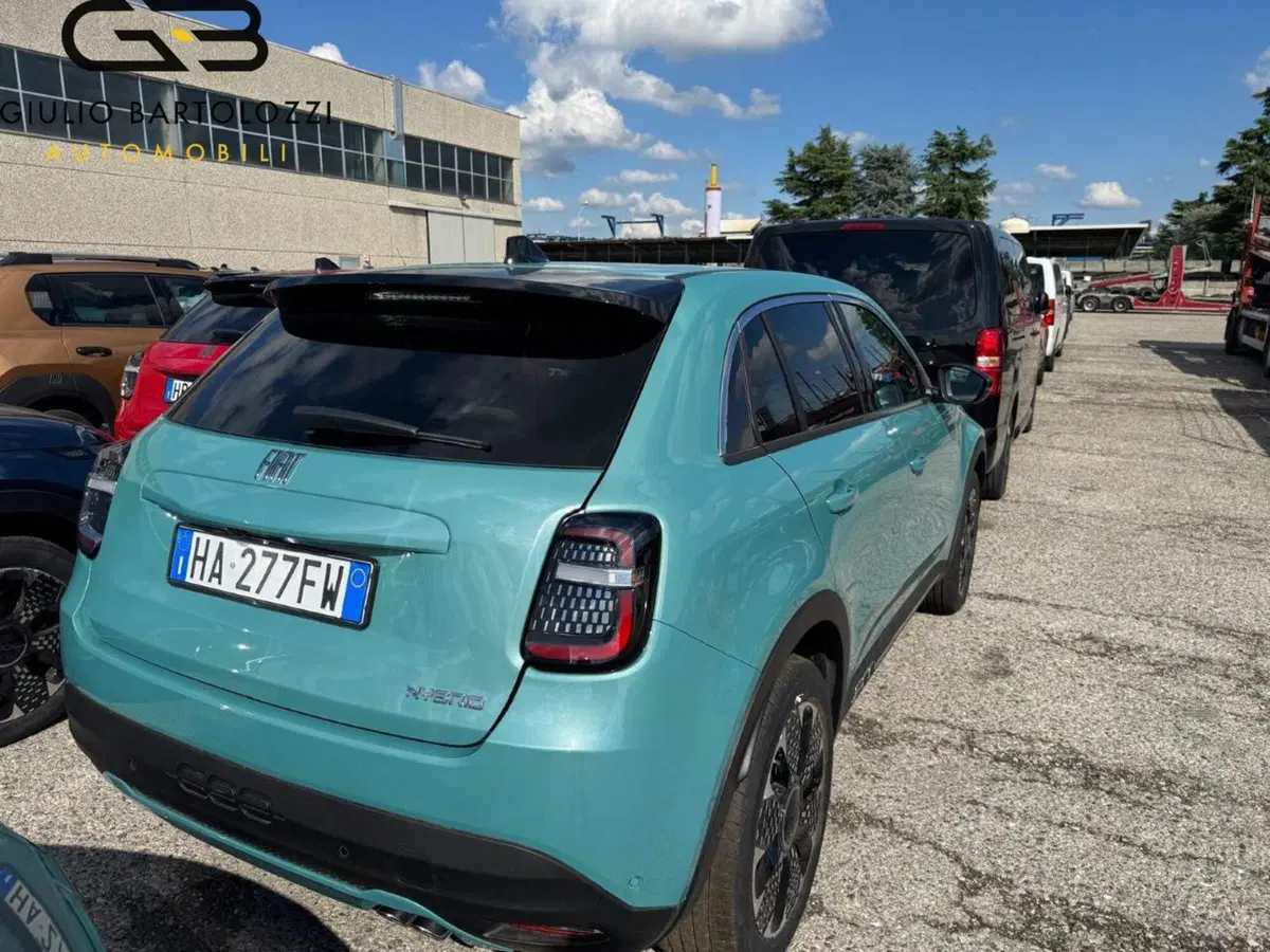 Vendo Fiat 600 1.2 hybrid La Prima 145cv auto usata a Prato (codice ...