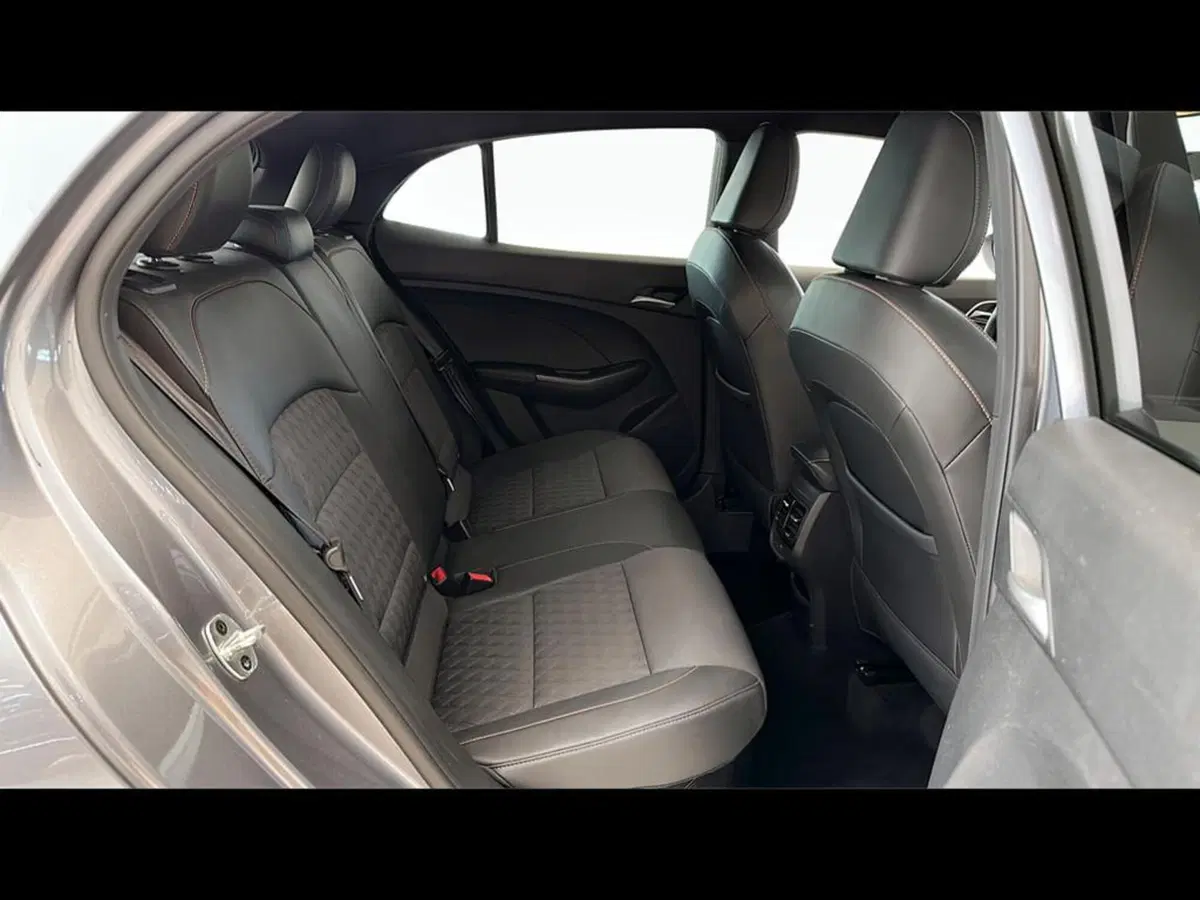 Vendo Mg MG3 1.5 hybrid+ Luxury auto usata a Varese (codice 15974064 ...